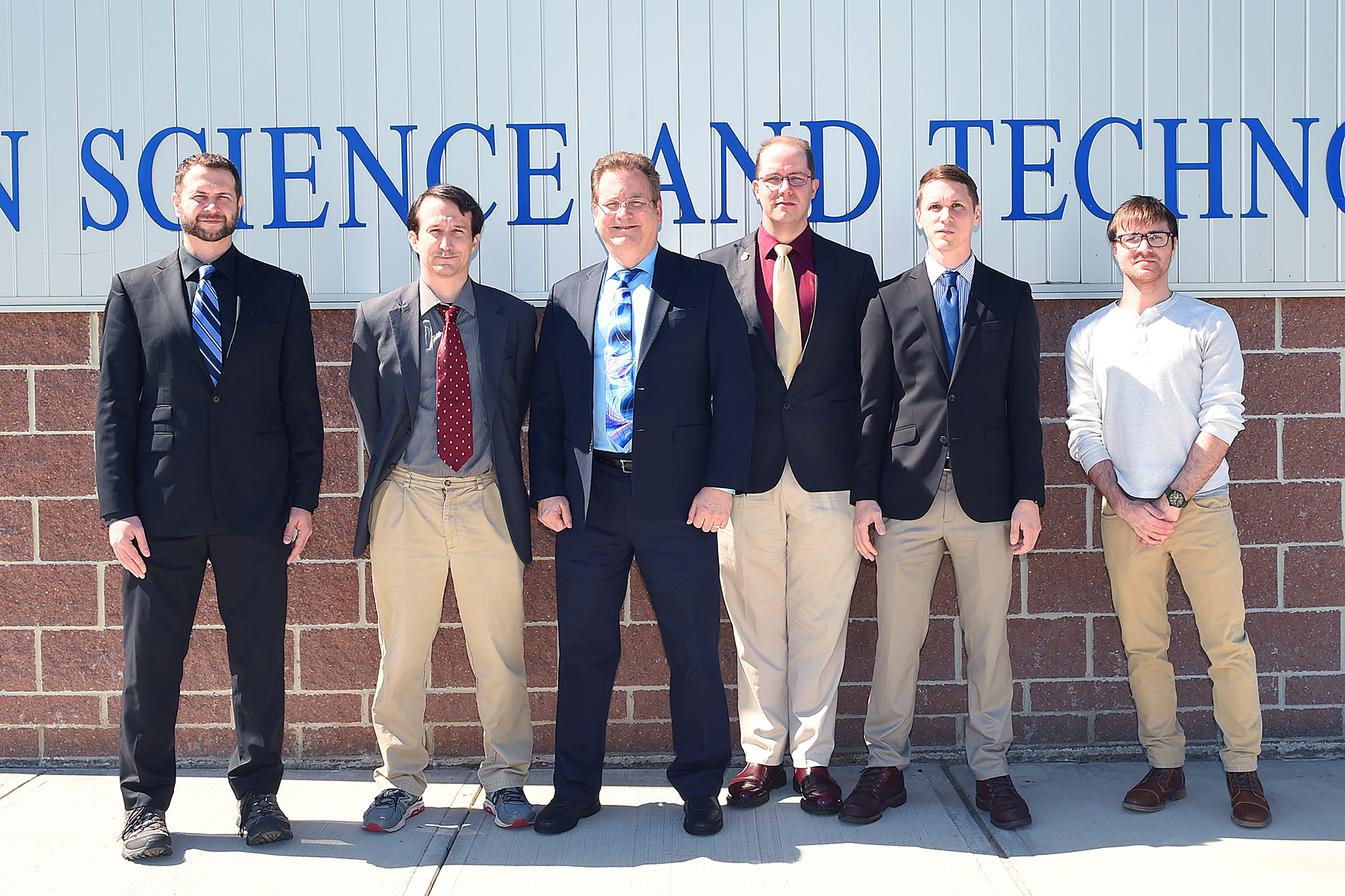 AFRL/RITQ - Integrated Photonics and Photon Qubits > One AFRL – One ...